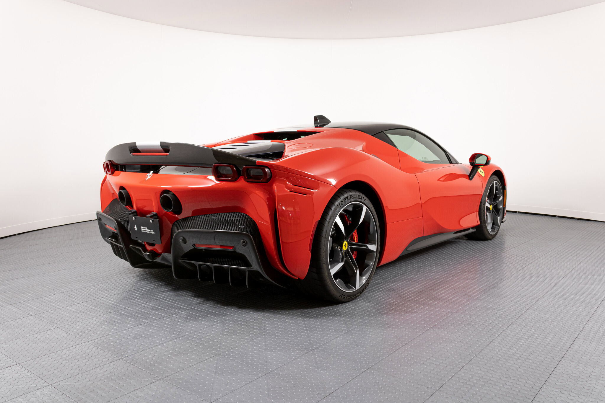 Certified 2021 Ferrari SF90 Stradale - Motorimport Import de vehicules ...