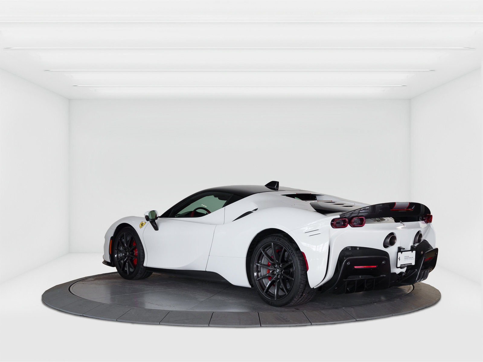 Certified 2022 Ferrari SF90 Stradale - Motorimport Import de vehicules ...