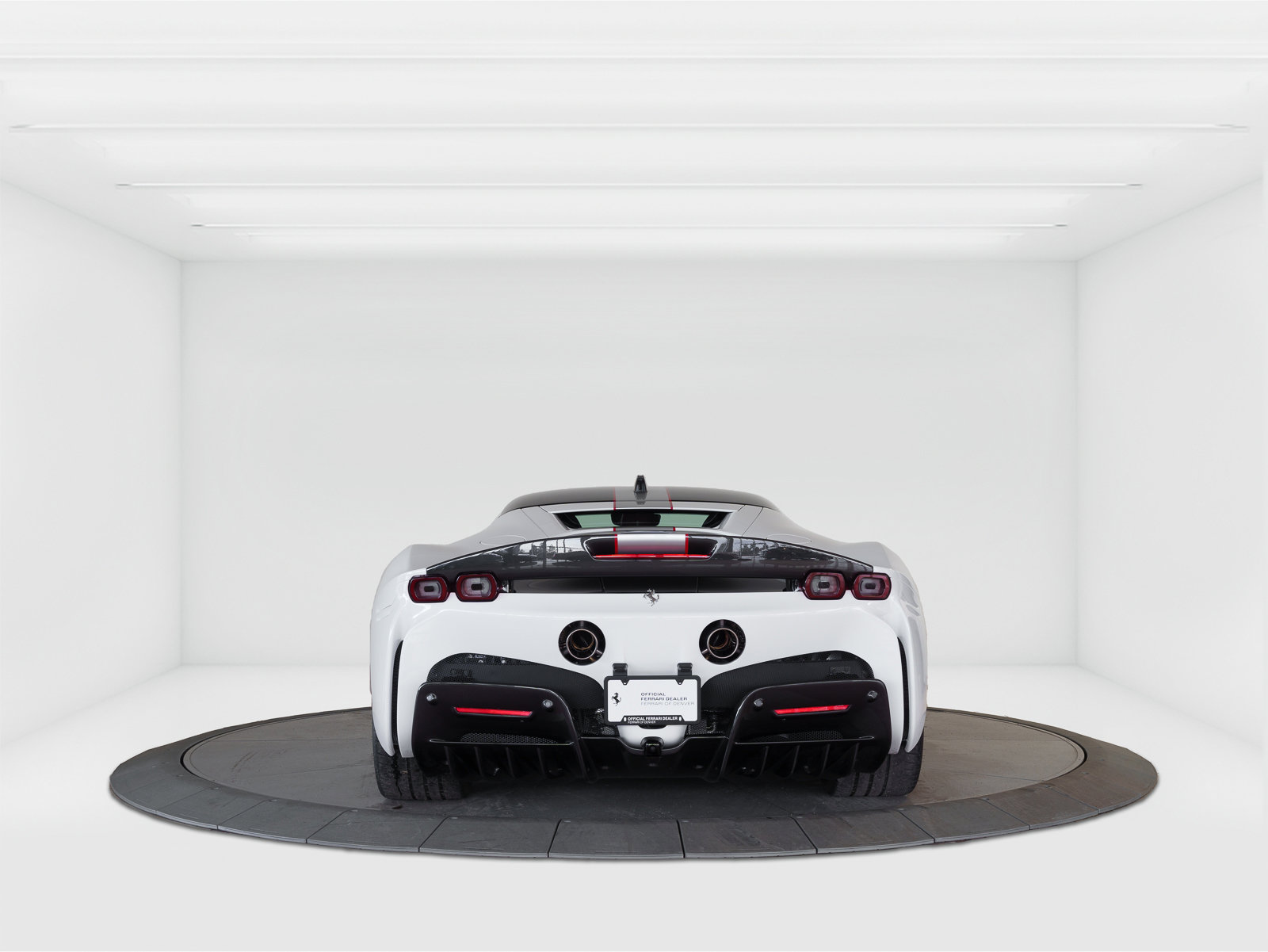 Certified 2022 Ferrari SF90 Stradale - Motorimport Import de vehicules ...